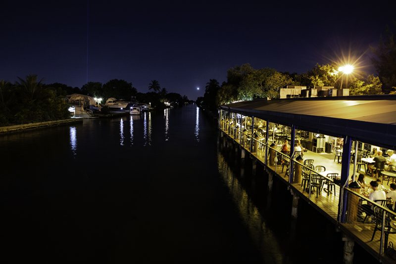 Restaurant – Rustic Inn